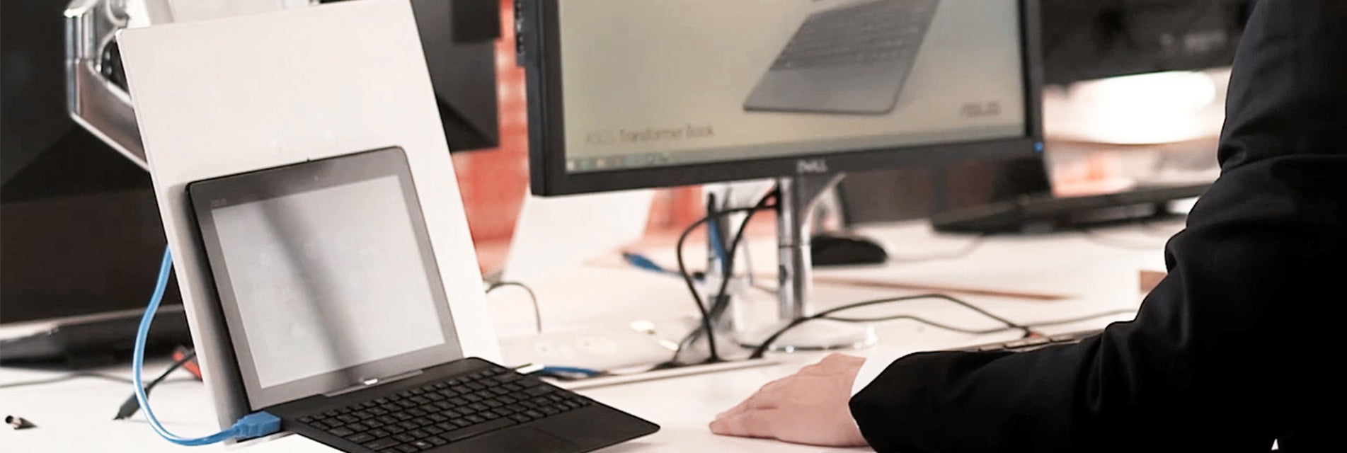 A Guide to Universal Docking Stations – Targus Australia